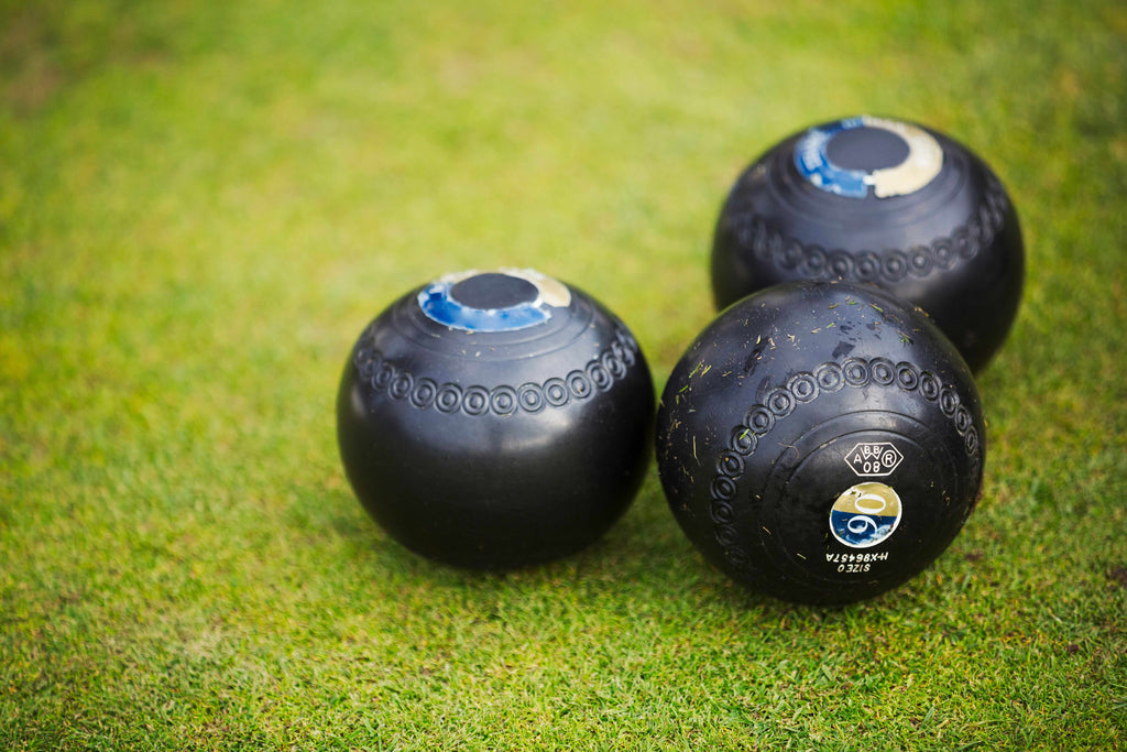 A Guide to Keeping Your Lawn Bowls in Good Condition – Jack and Bowl